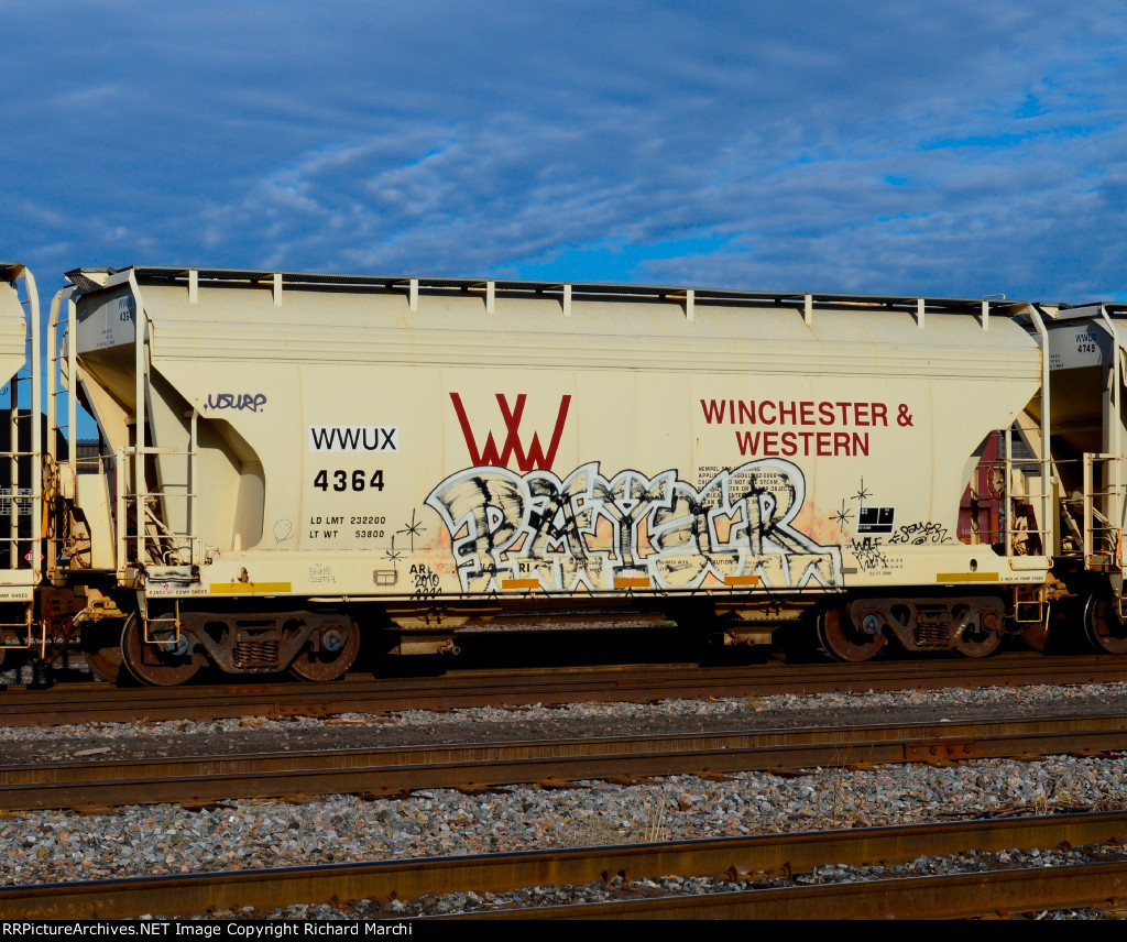 WWUX 4364